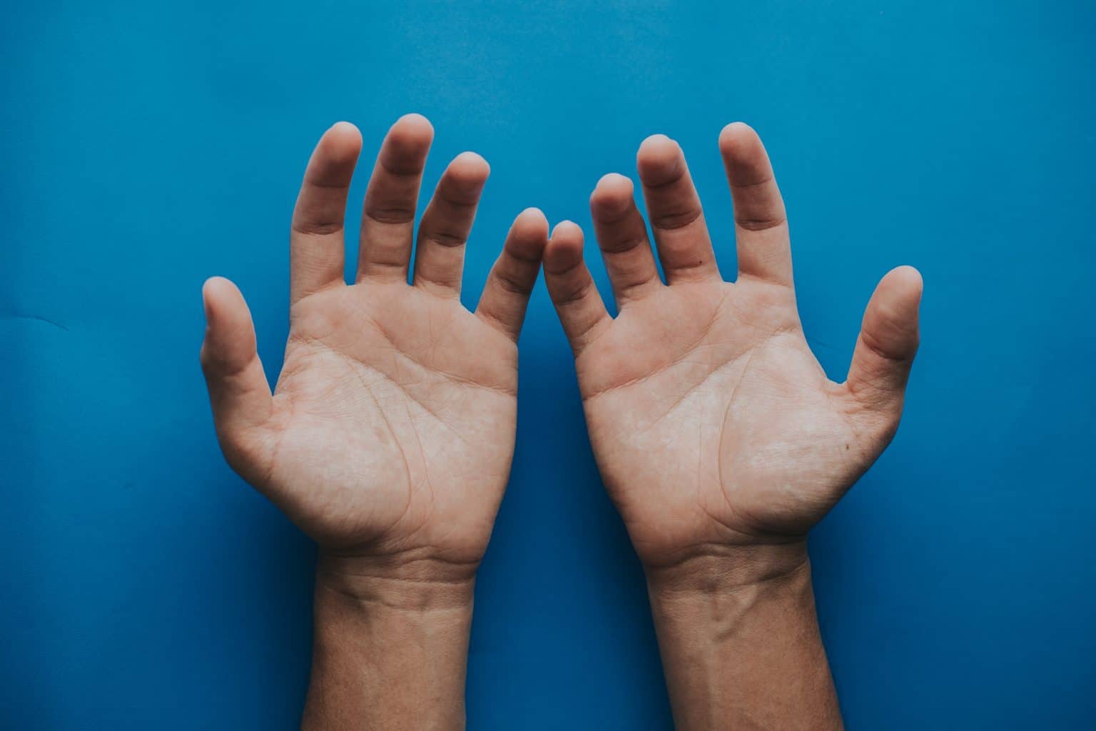 Ból dłoni | ZdalnaPrzychodnia.pl